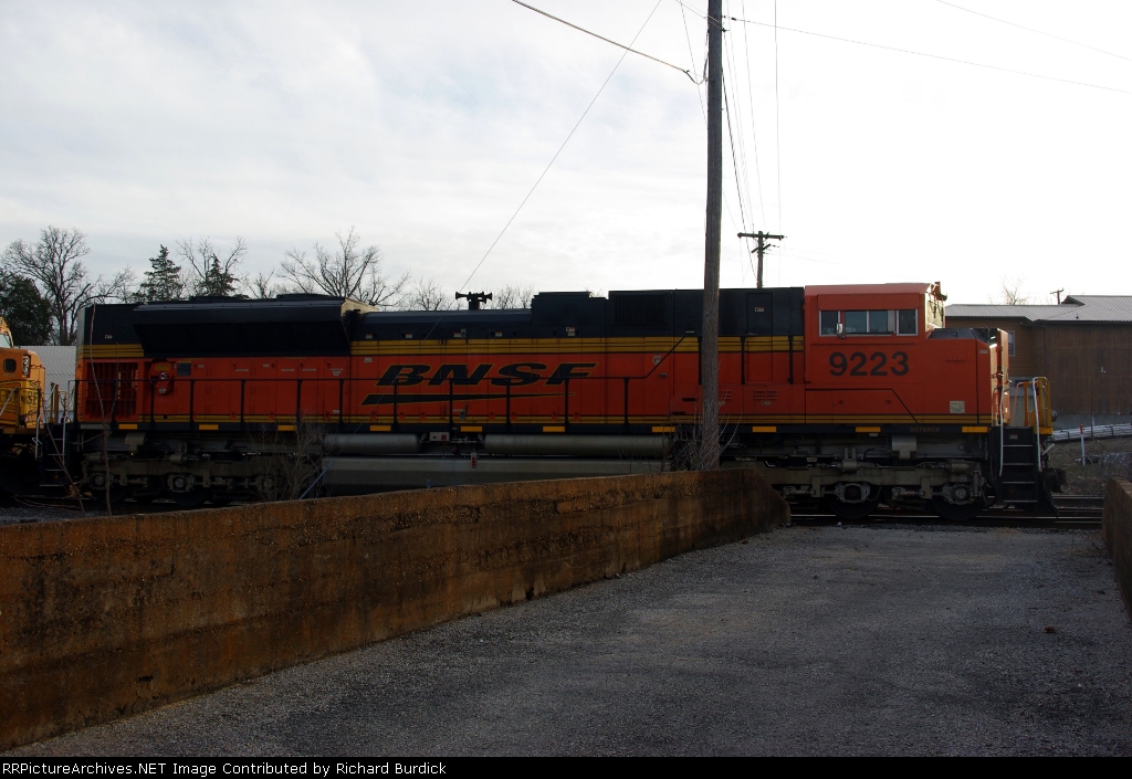 BNSF 9223